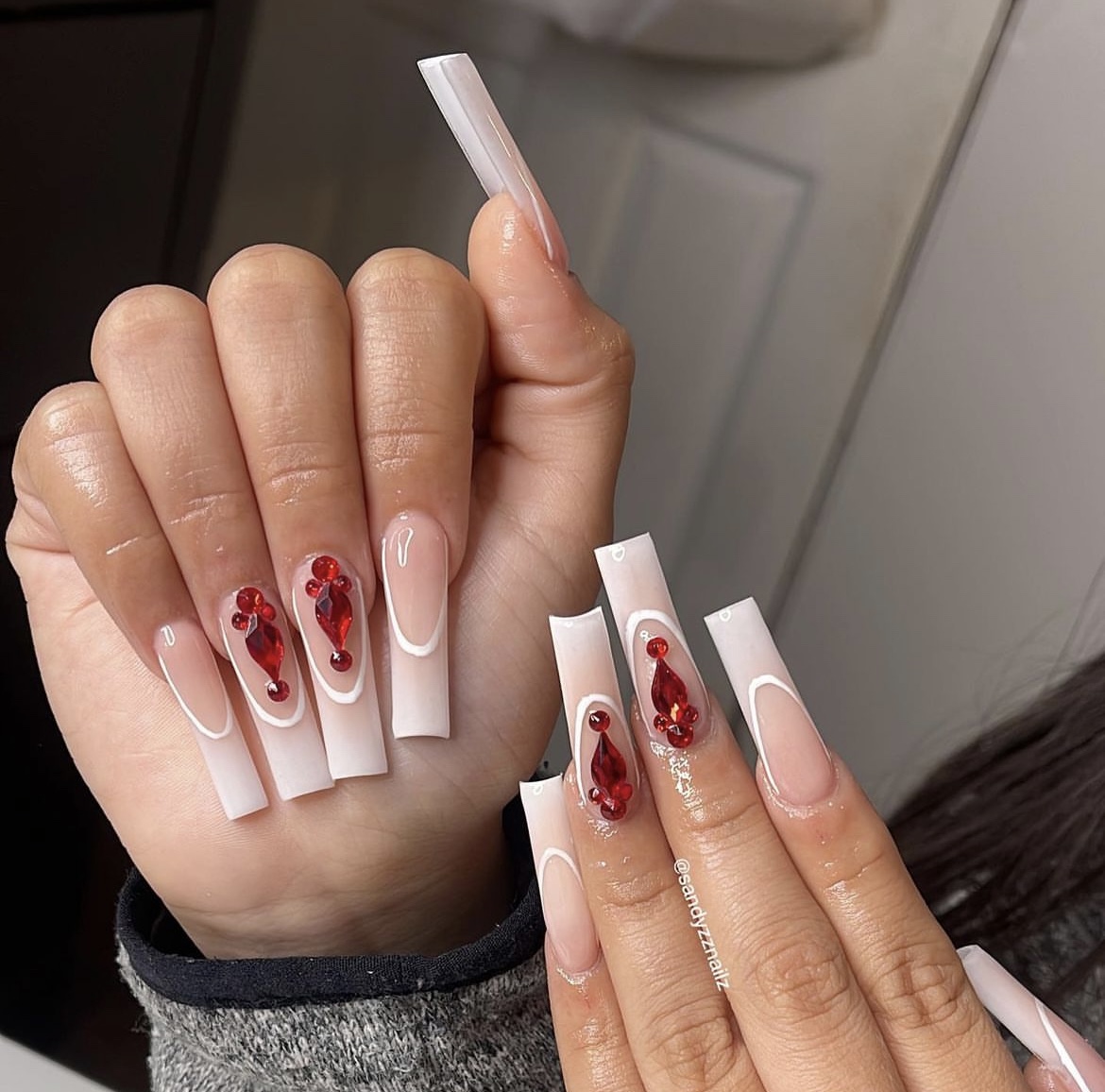 40+ Perfect Prom Nails for a Pretty Look - ♡ July Blossom