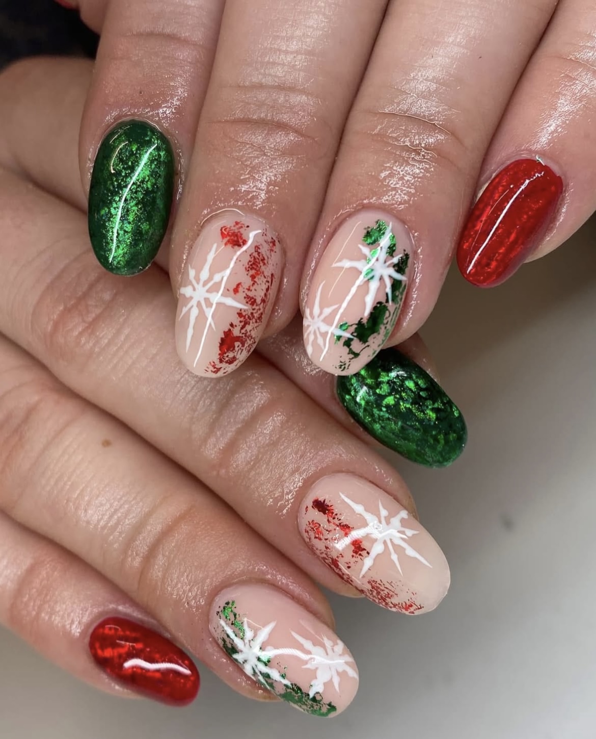 40+ Festive Christmas Nails for a Very Merry Holiday Season - ♡ July ...