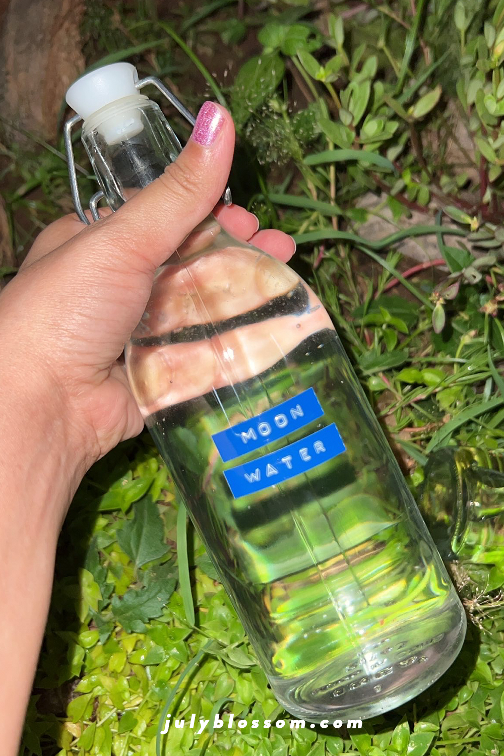 How to Make Moon Water | A Magical Guide - ♡ July Blossom